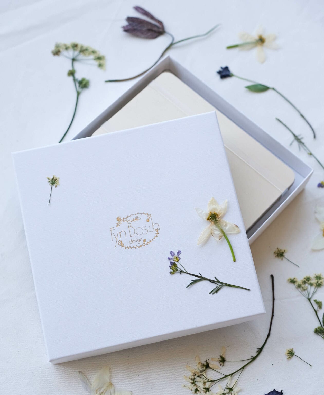 Droog Bloem Pers DIY Kit met Drijvende Ketting Goud Klein - Swan Market