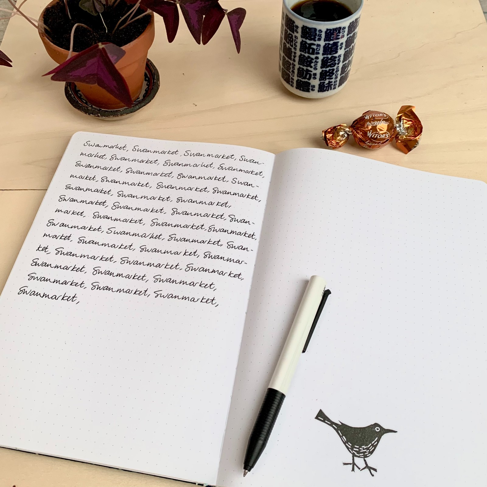 Bullet journal Pretty Paper Cuts - Swan Market | Conceptstore voor ...